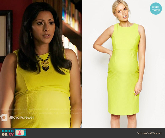 WornOnTV: Divya’s yellow textured maternity dress on Royal Pains ...