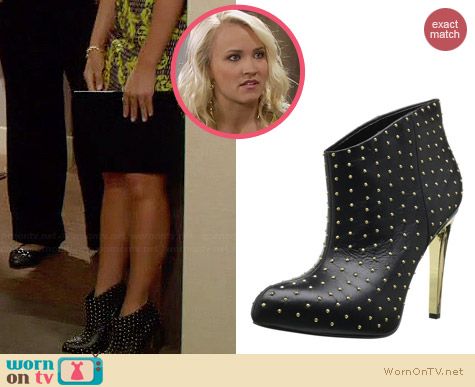 WornOnTV: Gabi’s yellow and black patterned cap-sleeve dress and ...