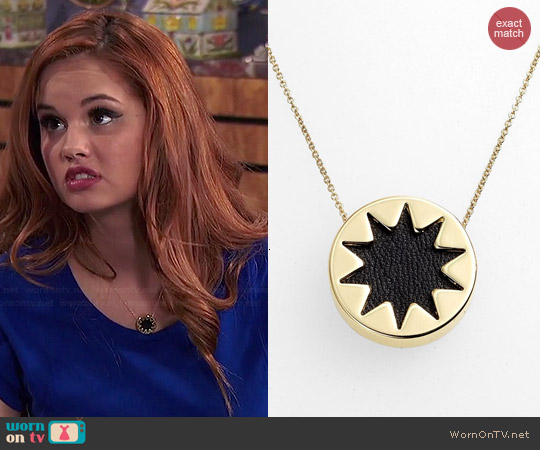 WornOnTV: Jessie’s black and white printed skirt and blue tee on Jessie ...